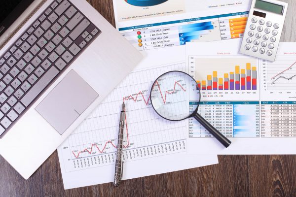 Simona Novak - davčna svetovalka in vodja računovodskega servisa